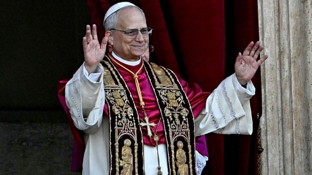 Robert Francis Prevost assumes the pontificate as Leo XIV – Diario ...