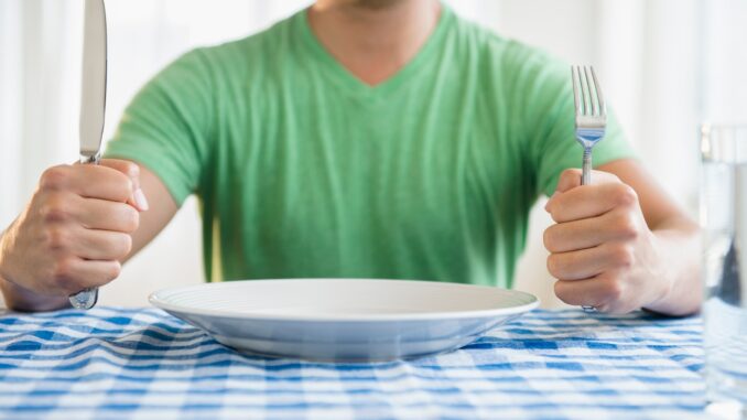 Miss Manners: Help me remember the logic of this table setting ...