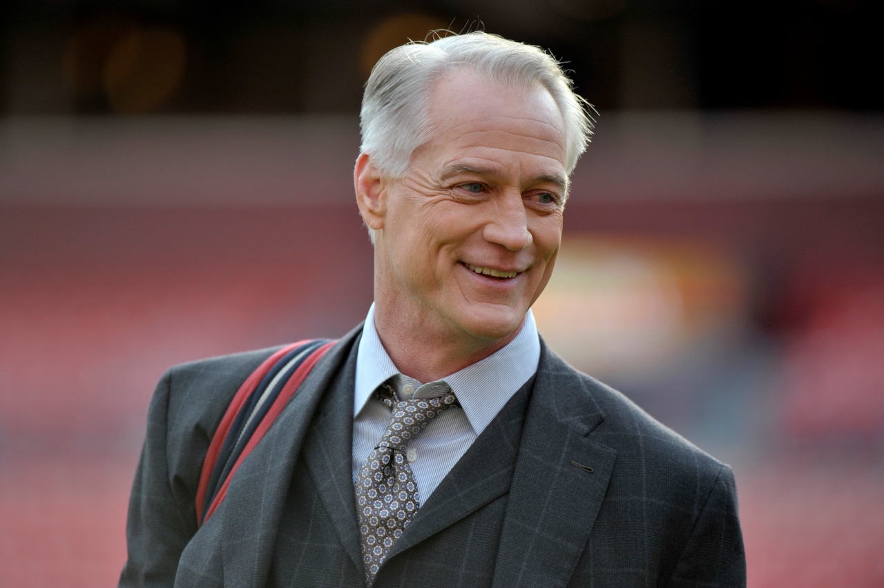 Former Syracuse football star Daryl Johnston set an NFL broadcast ...